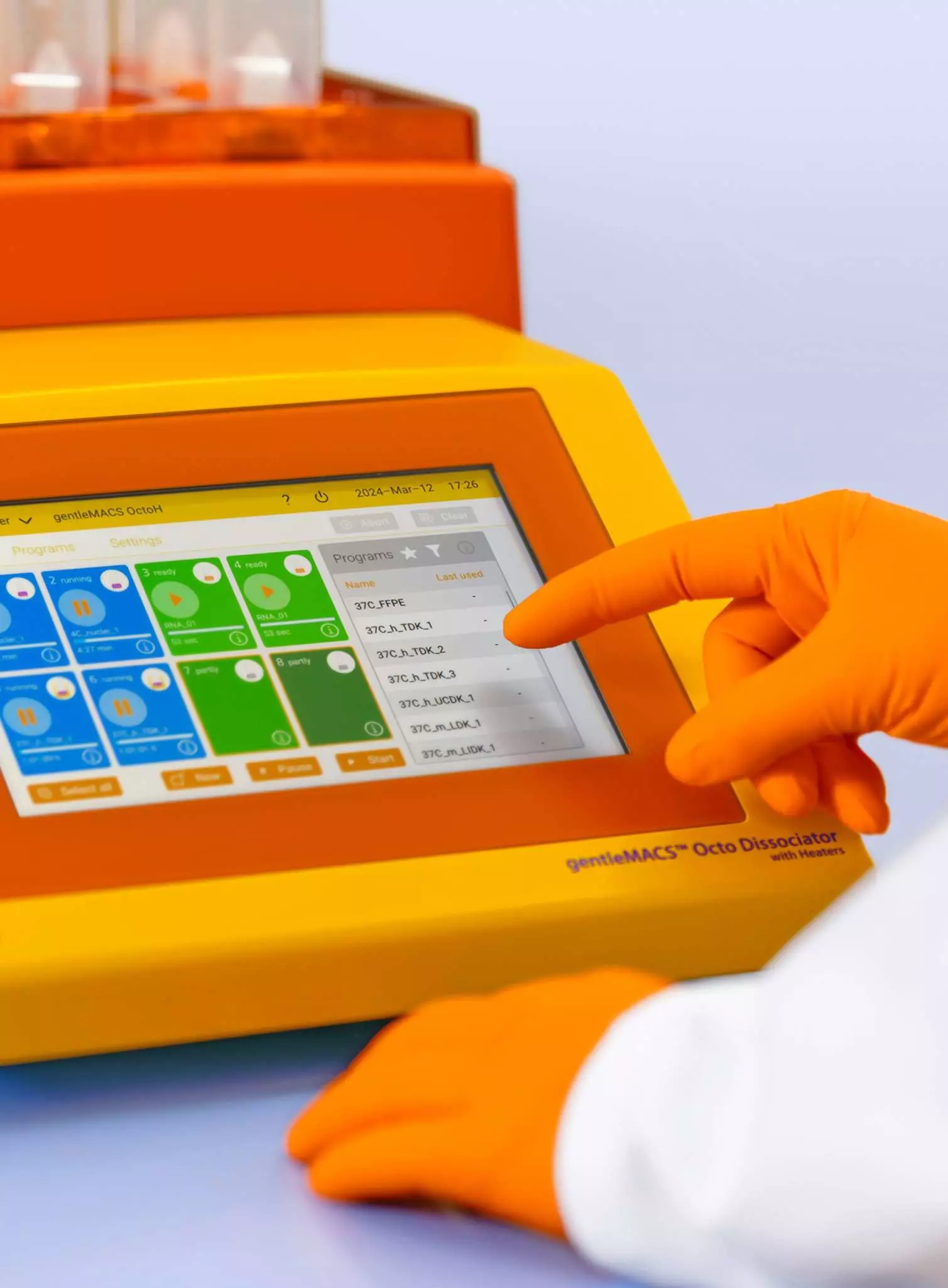 Tissue dissociation instrument | gentleMACS™ Dissociator | Miltenyi ...