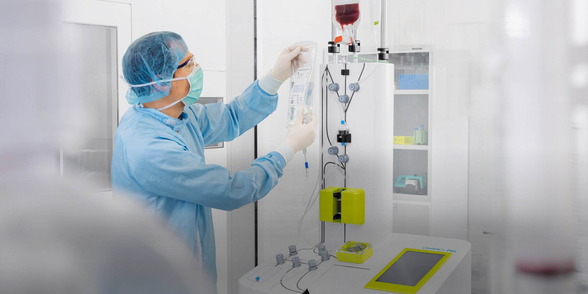 CliniMACS® Plus Instrument | Miltenyi Biotec | Schweiz