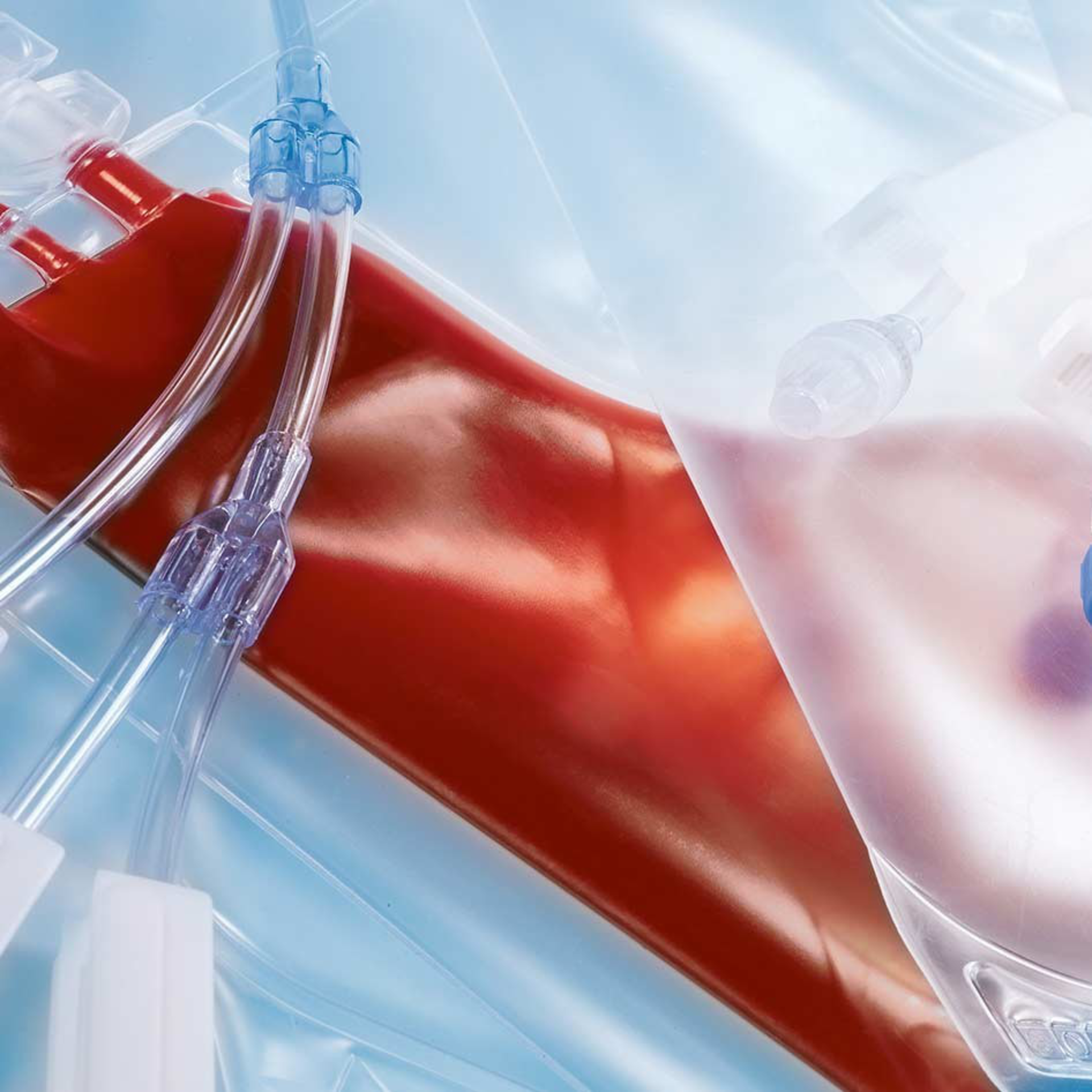 GMP cell manufacturing | Clinical manufacturing | CliniMACS | Miltenyi ...