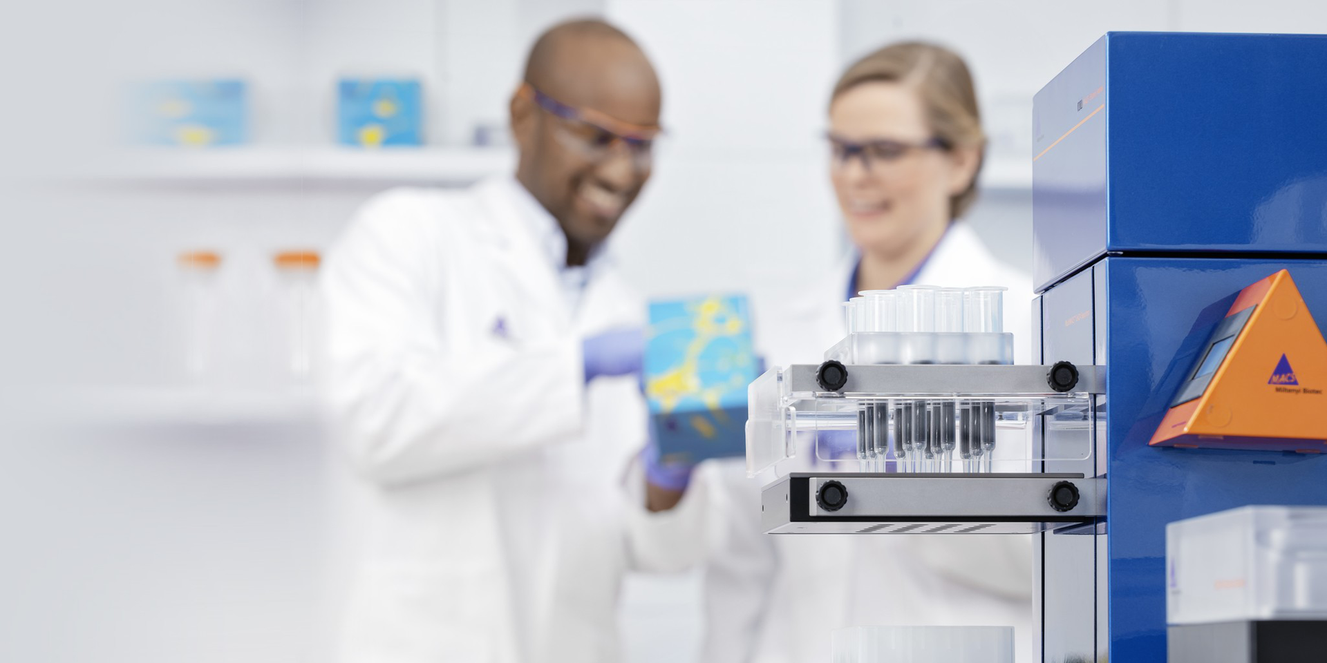 MultiMACS™ Cell24 Separator Plus | Miltenyi Biotec | USA